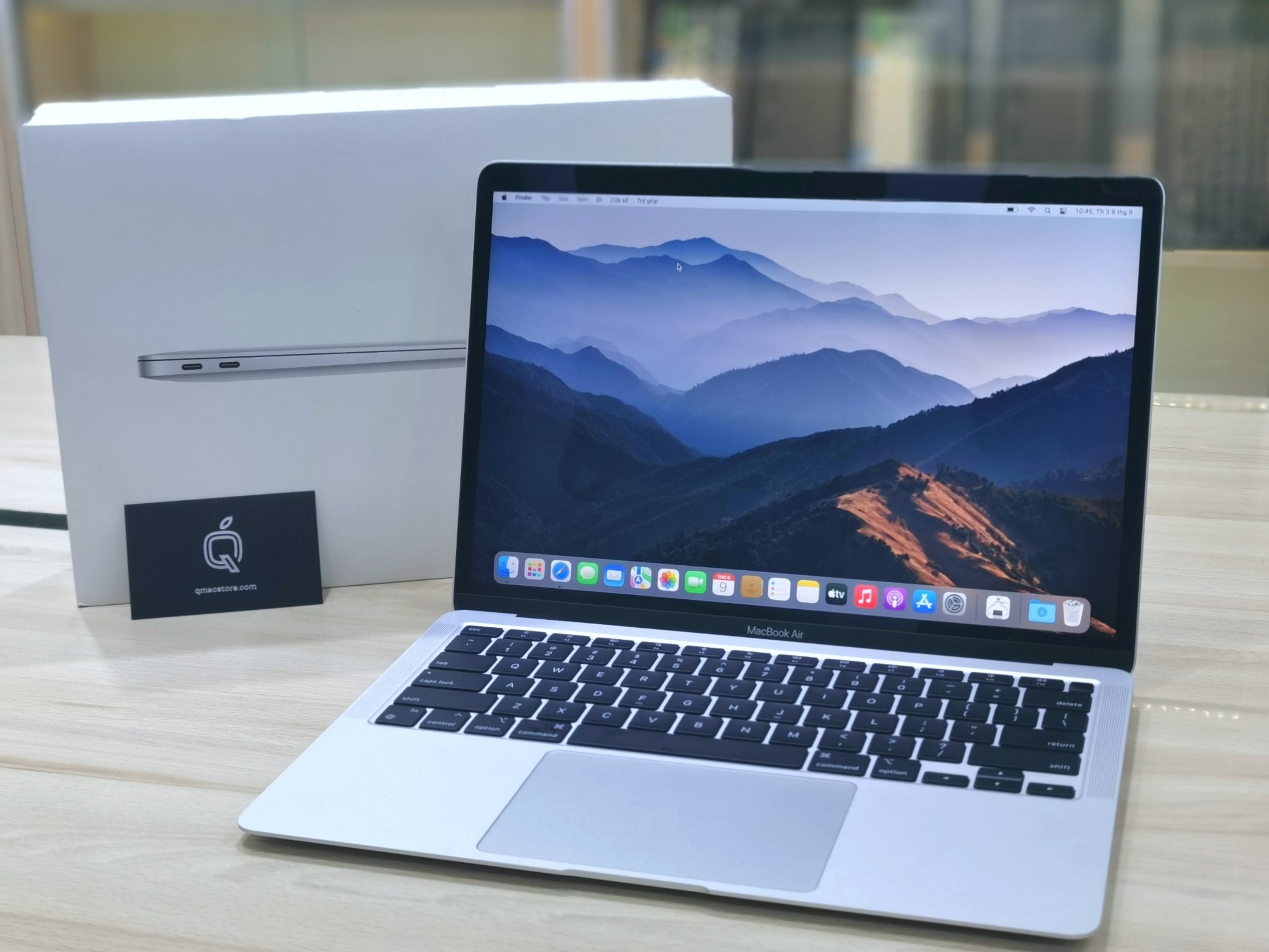 So sánh MacBook Pro M1 và M2: có đáng để nâng cấp? | QMac