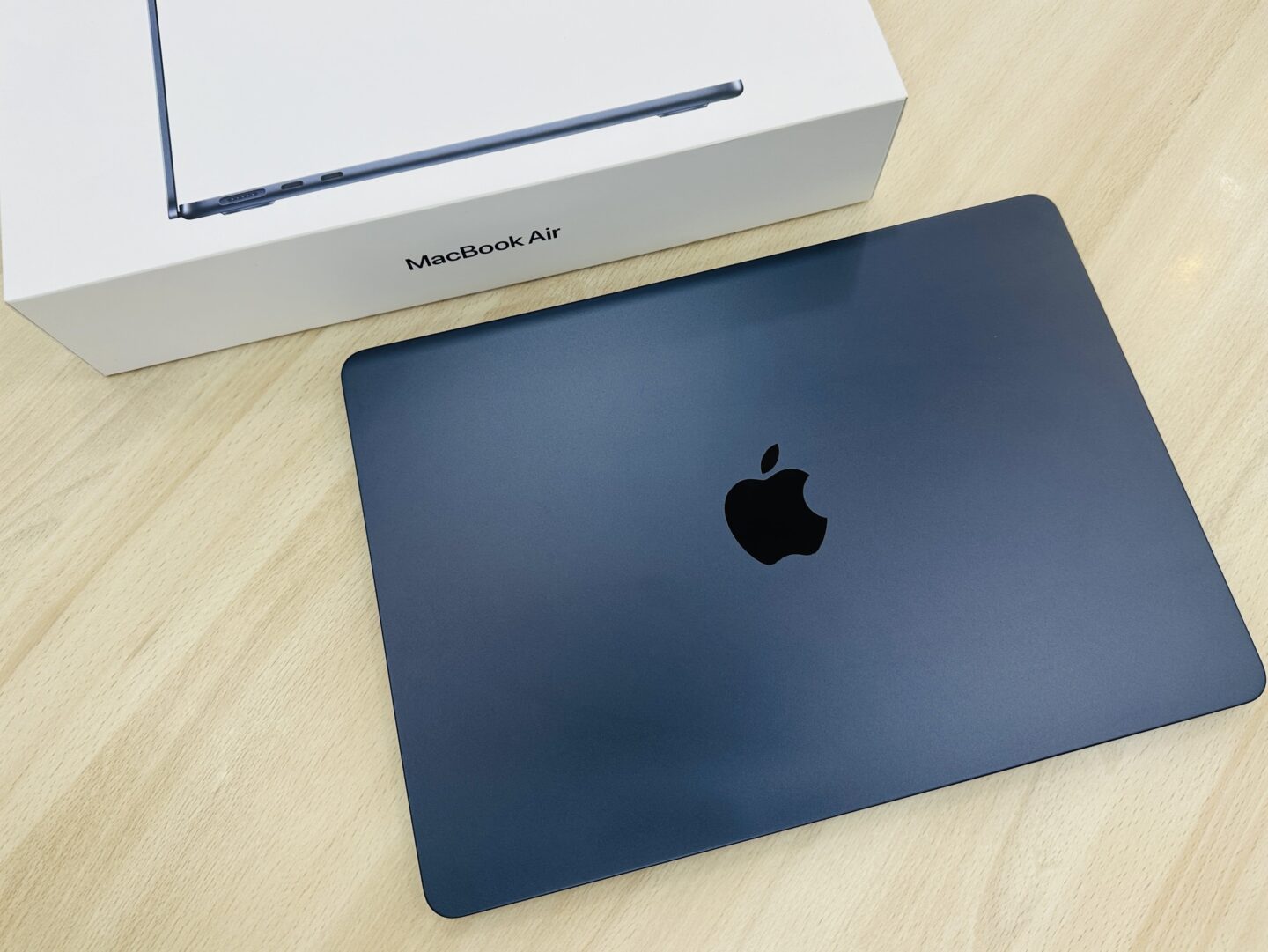 MacBook Air M2 256GB Cũ Giá Tốt Chính Hãng | QMac Store